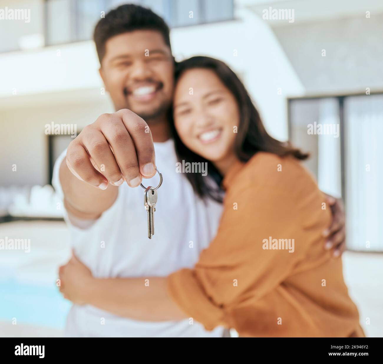 Family new home keys hi-res stock photography and images - Alamy