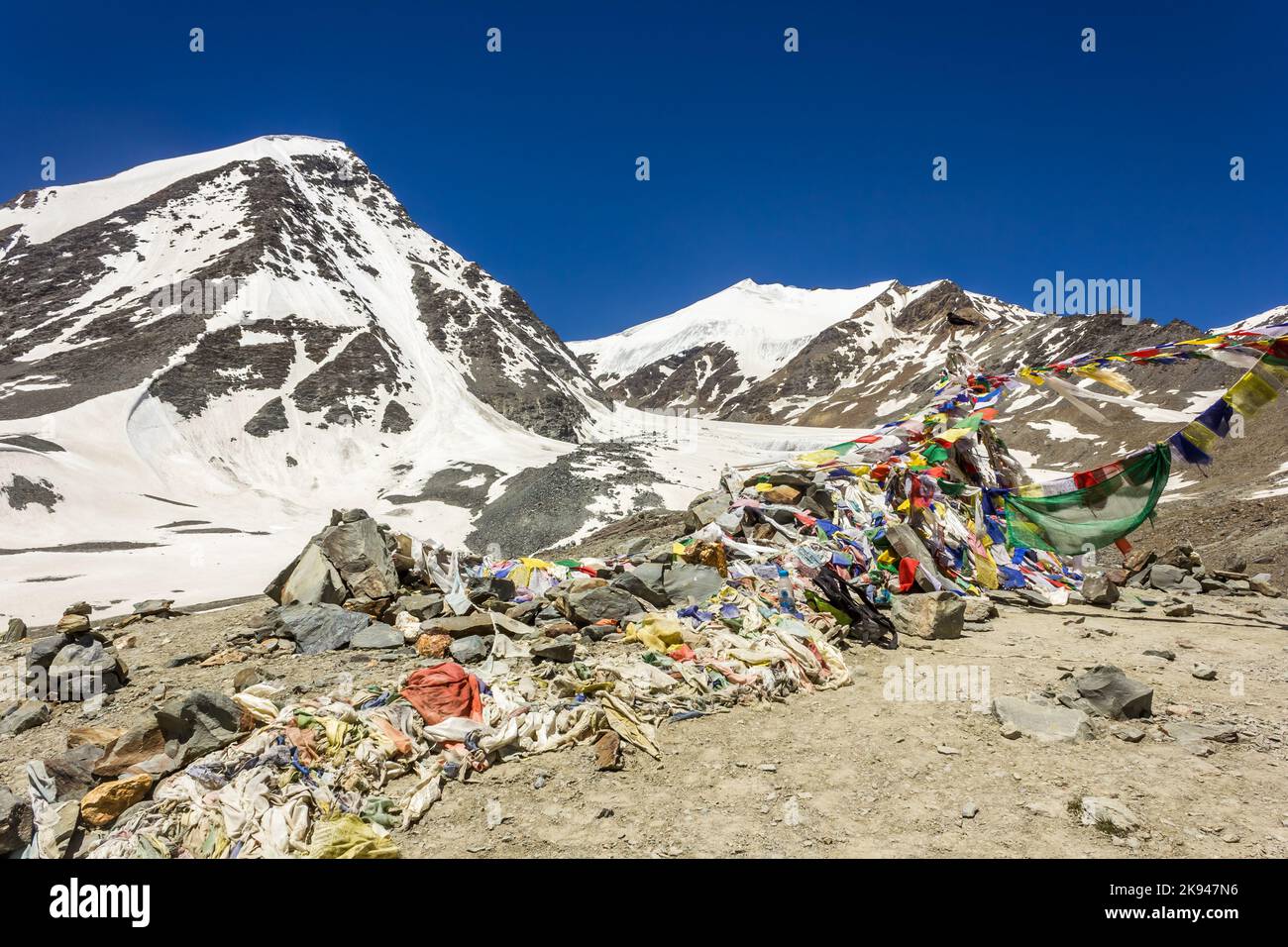 Shingo la pass trek hi-res stock photography and images - Alamy