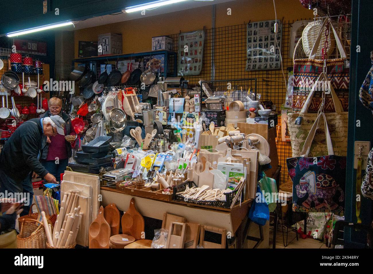 Hungarian tinker hi-res stock photography and images - Alamy