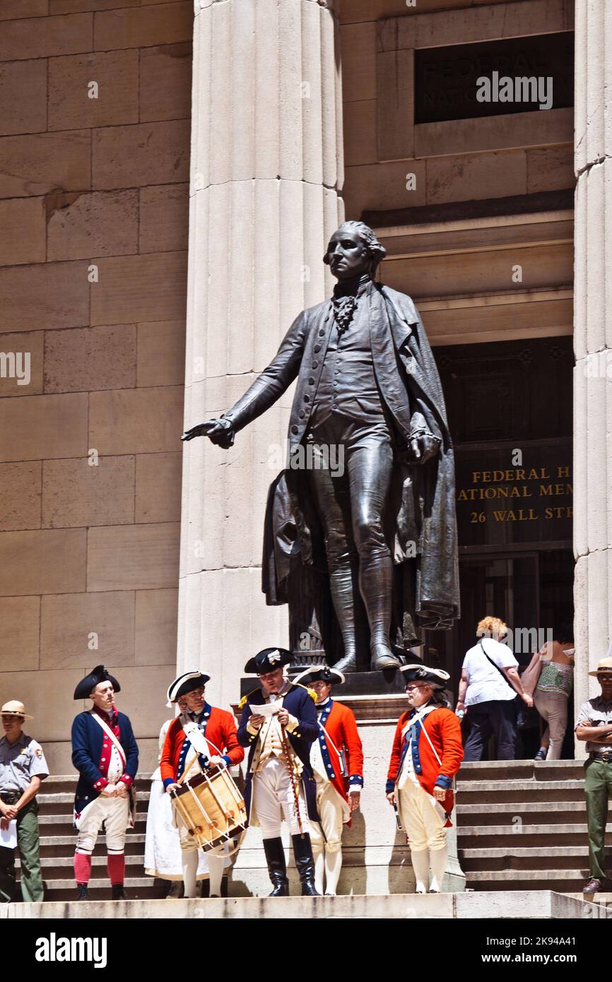 NEW YORK, USA – JULY 9: Ceremony for declaration of independence in old ...