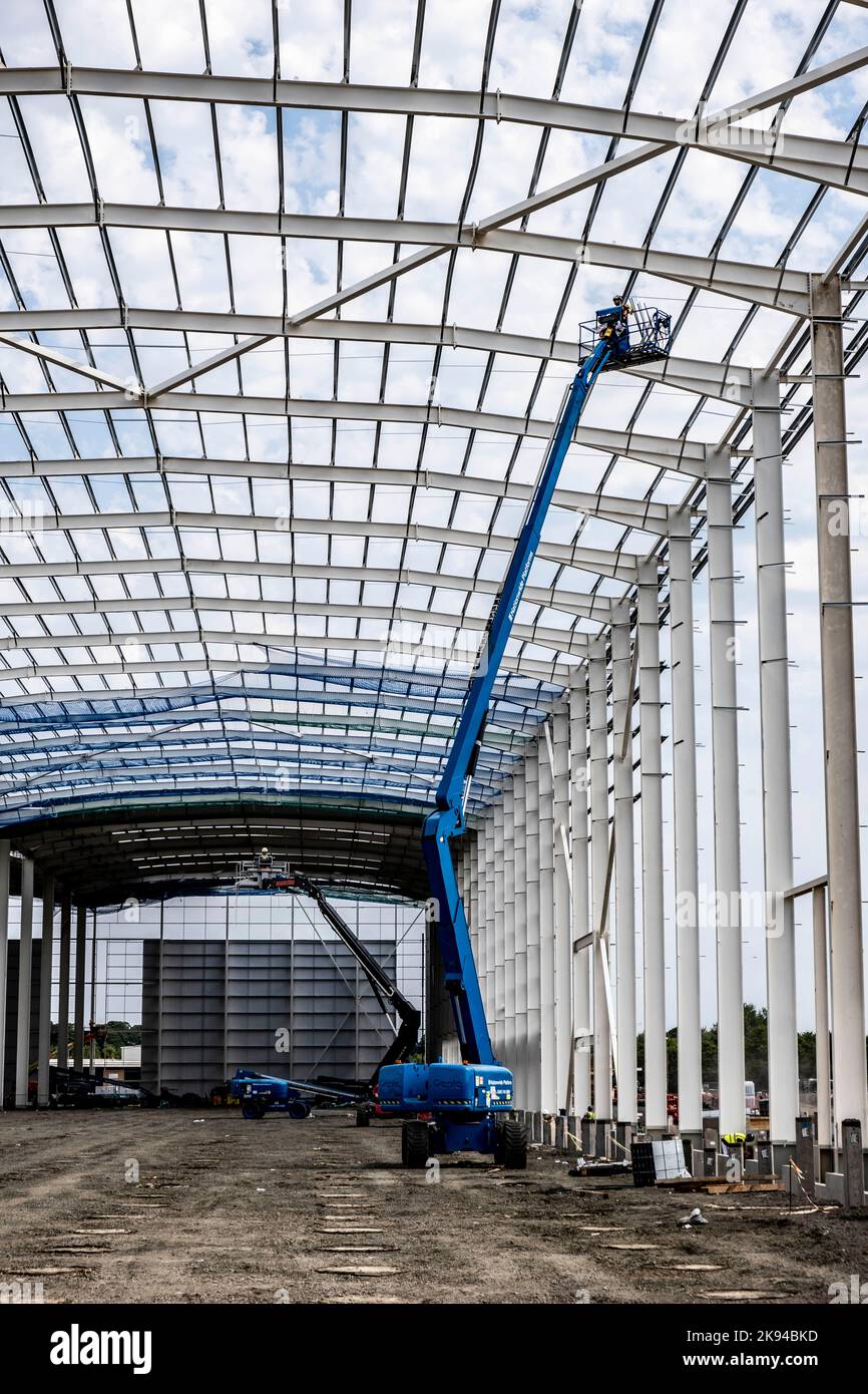 Building construction showing steel beams and working at height Stock ...