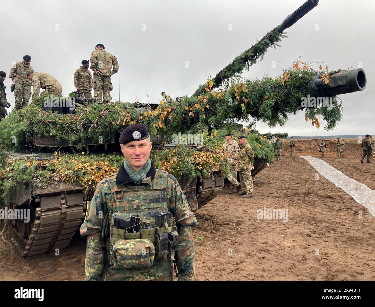 Nato task force hi-res stock photography and images - Alamy