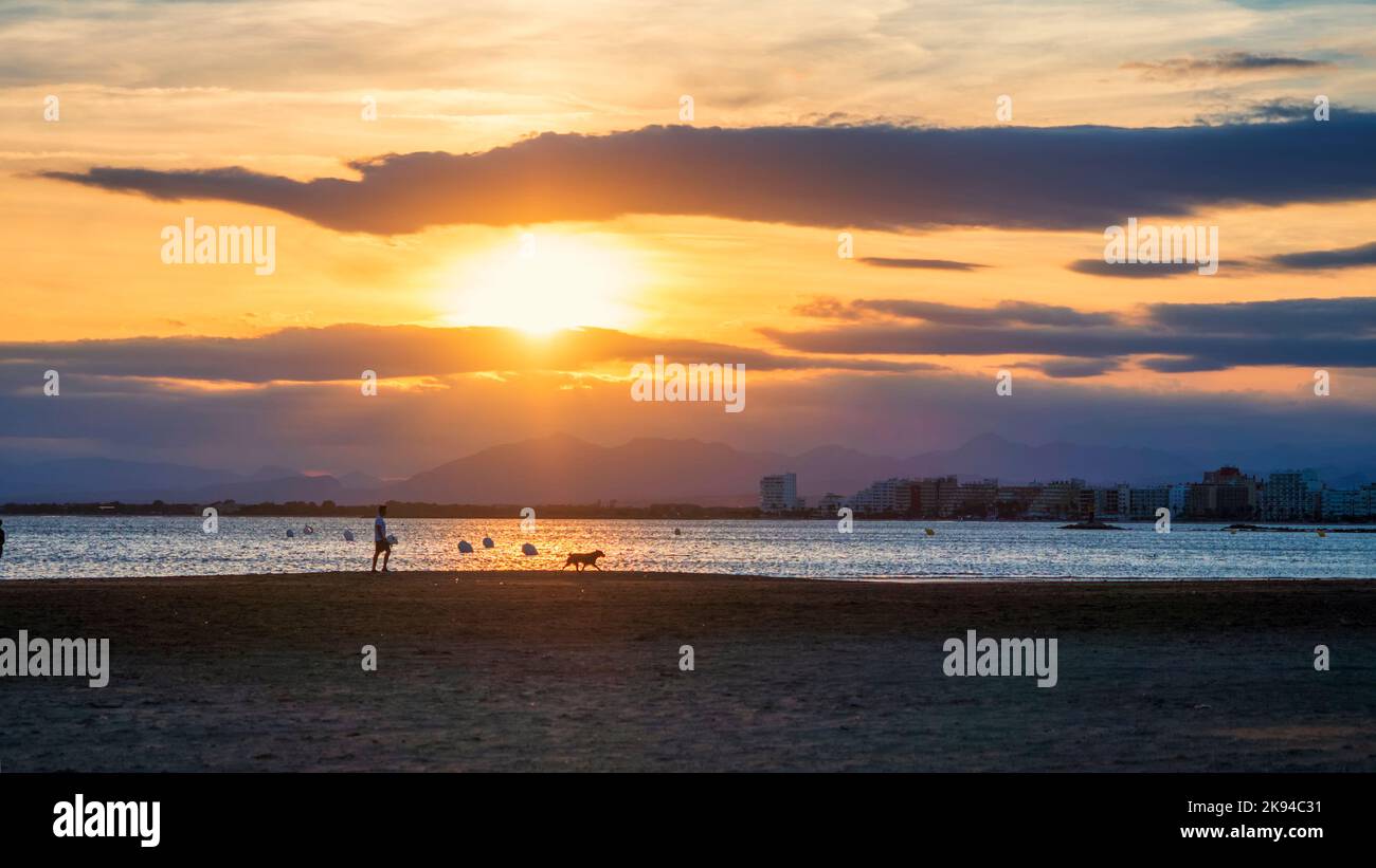 Coastal view roses in spain hi-res stock photography and images - Alamy