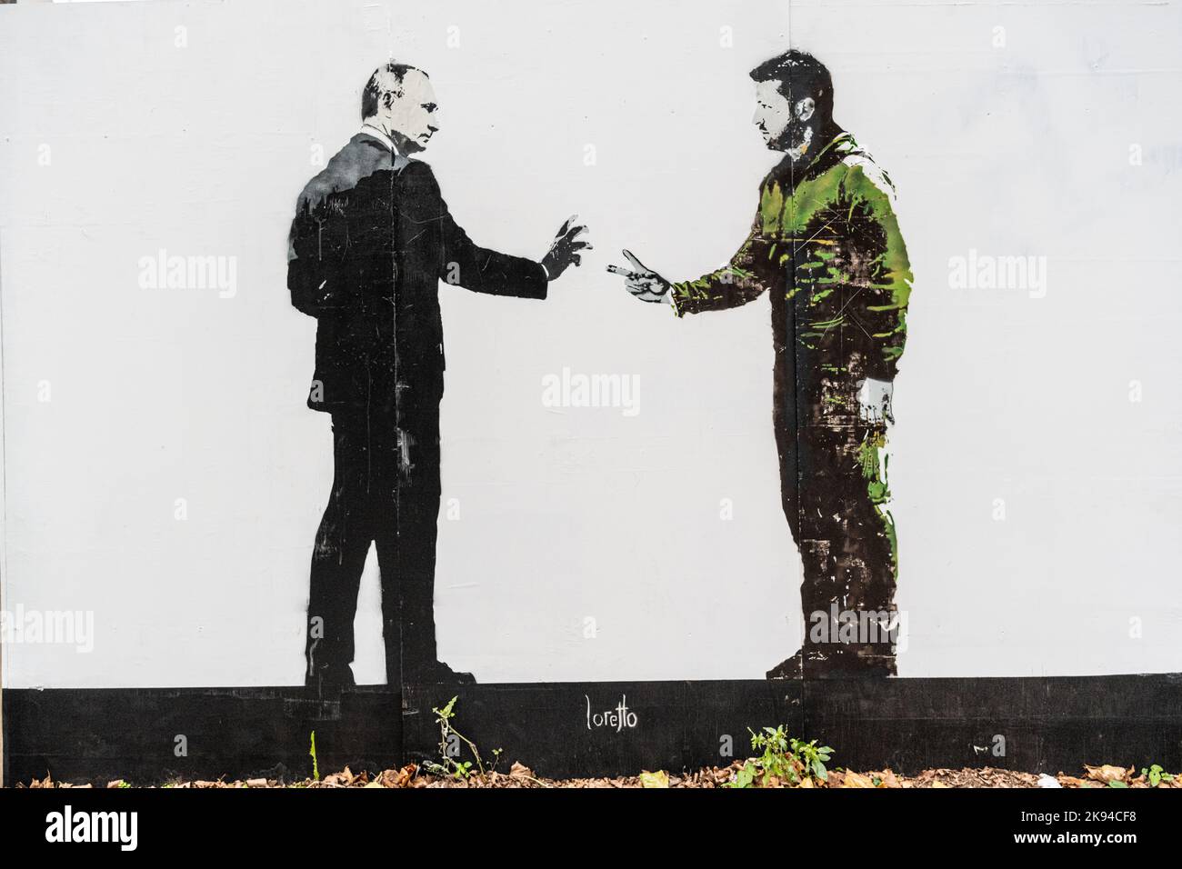 War museum mural by graffiti artist loretto hi-res stock photography ...