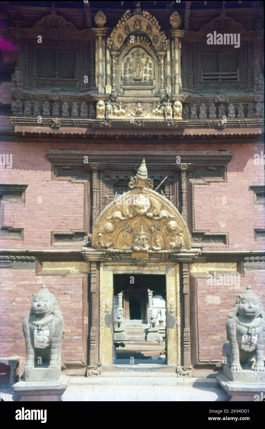 Entrance gate in patan hi-res stock photography and images - Alamy