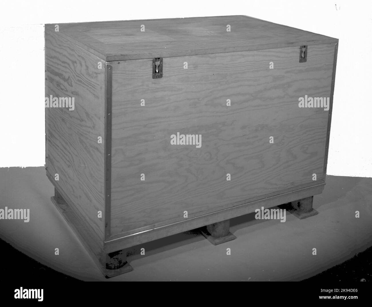 Folding boxes. Small containers Stock Photo - Alamy