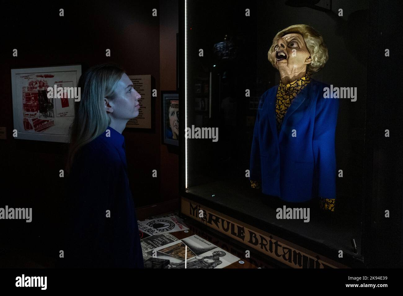 London, UK. 26 October 2022. A staff member views 'Spitting Image ...