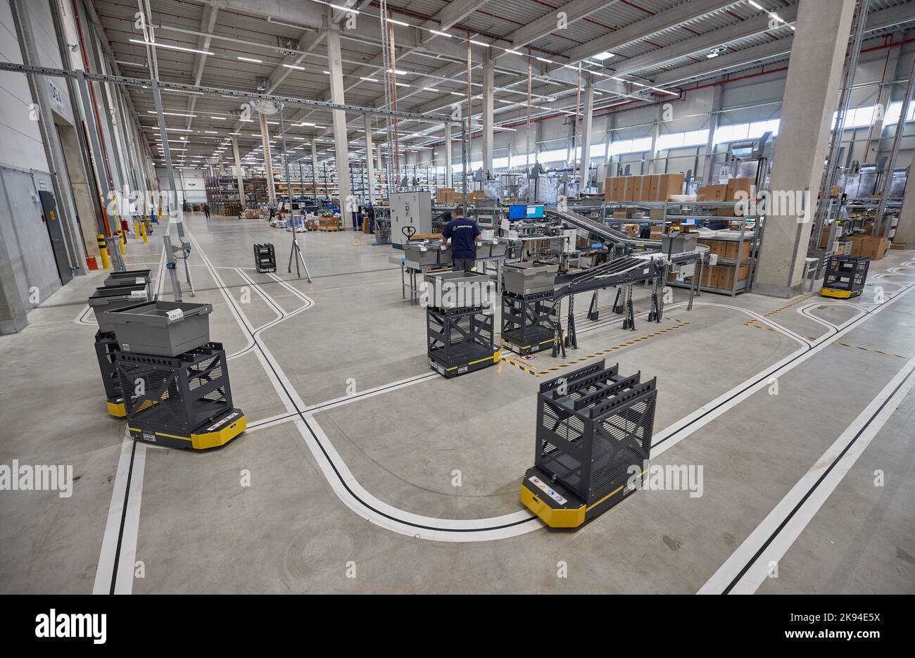 Chemical distribution center hi-res stock photography and images - Alamy