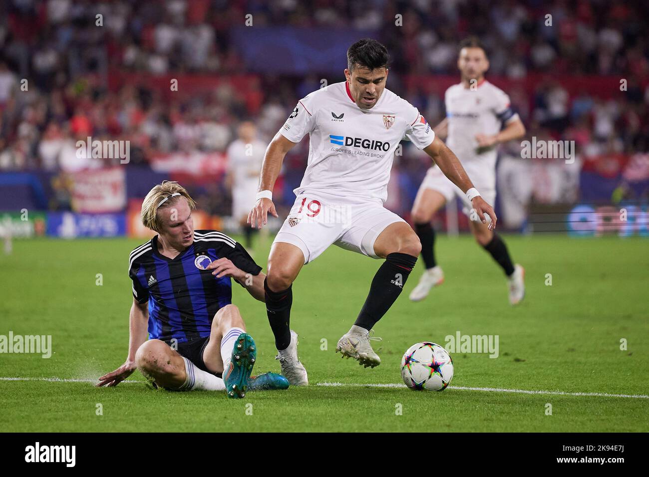 Seville, Spain. 25th Oct, 2022. Marcos Acuna (19) of Sevilla FC and ...