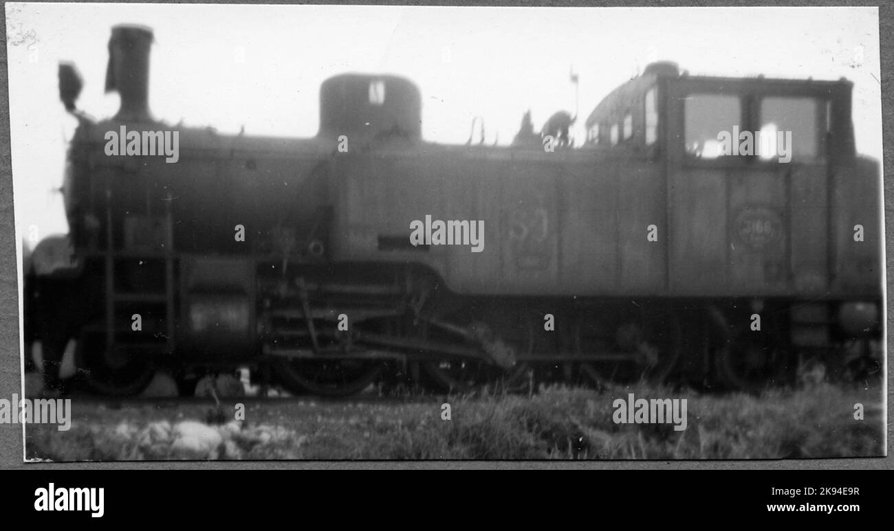 The State Railways, SJ S20p 3168. The steam locomotive is FERE This ...