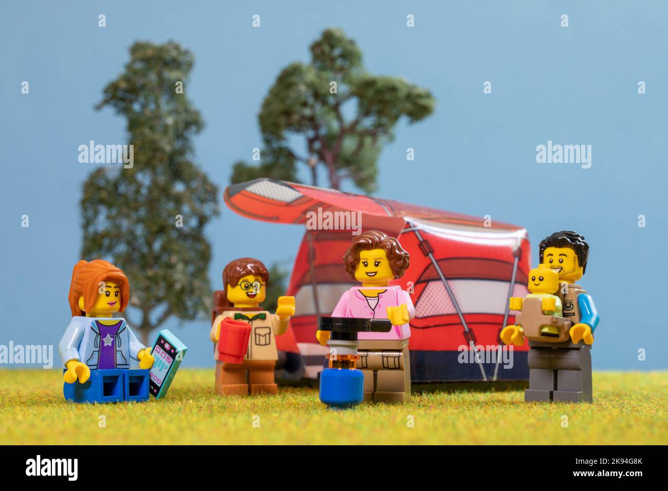 Camping lego hi-res stock photography and images - Alamy