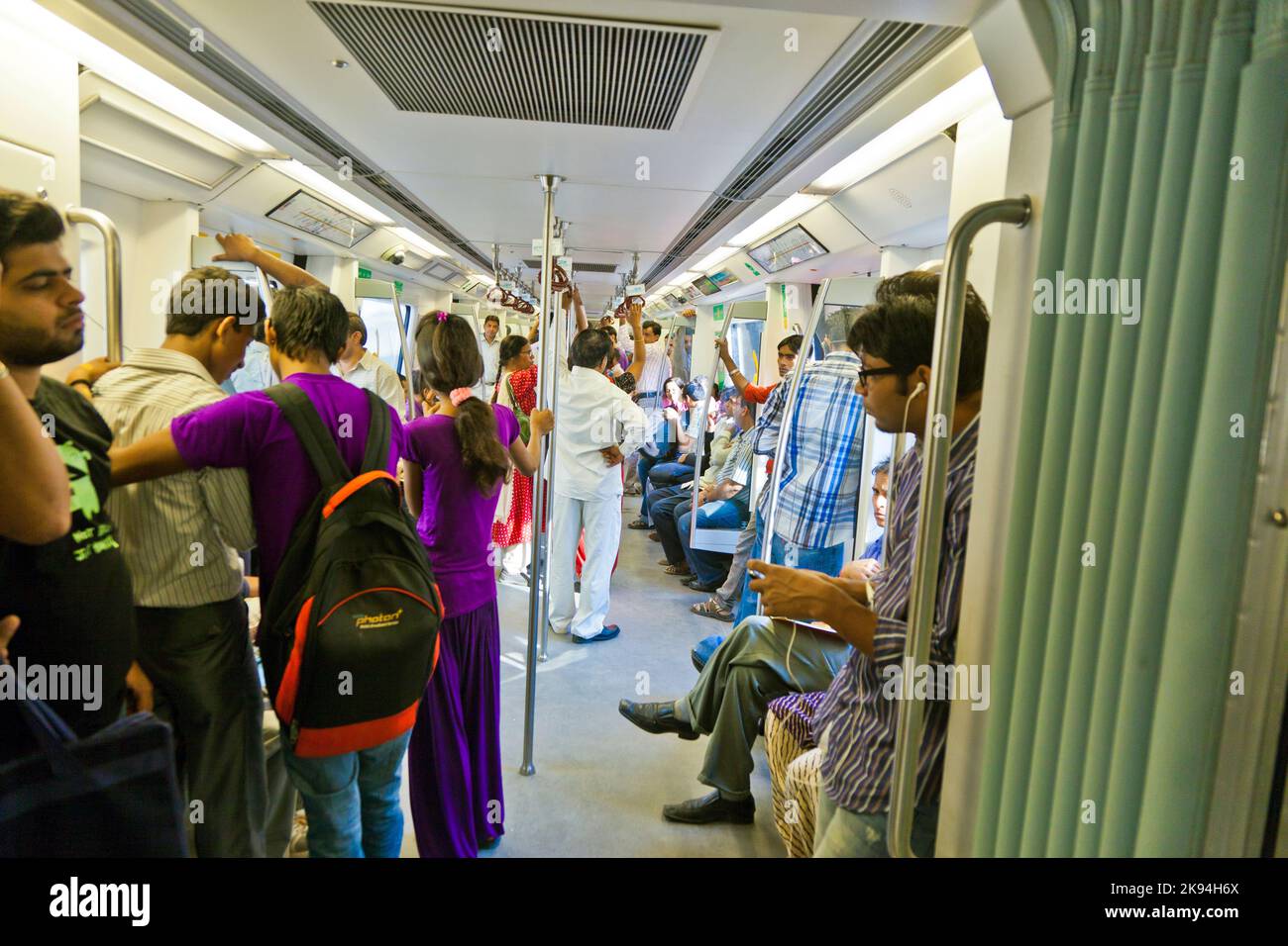 India delhi metro on track hi-res stock photography and images - Alamy