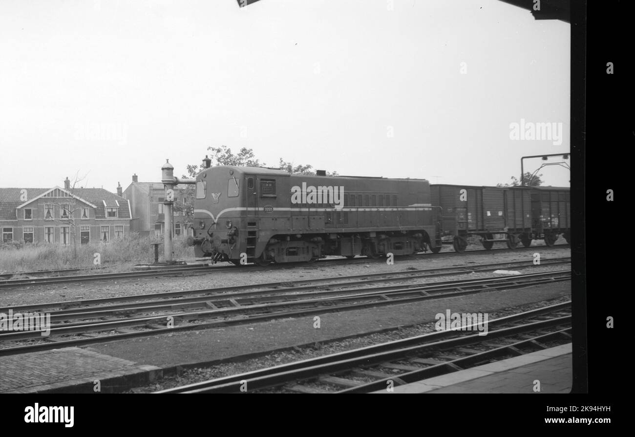 Dutch national railways hi-res stock photography and images - Alamy