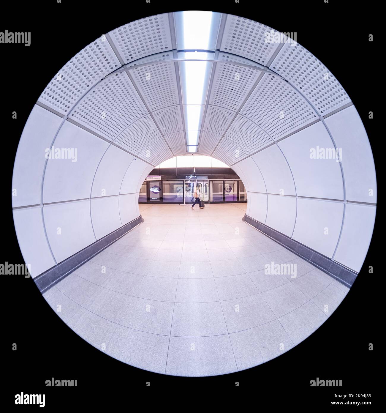 Farringdon - Elizabeth Line Station Stock Photo - Alamy
