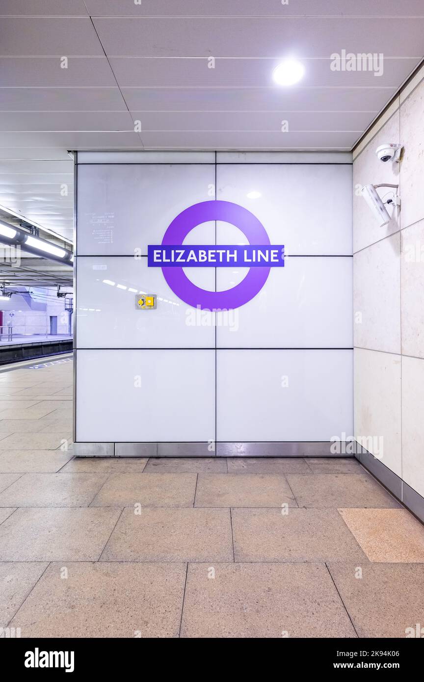 Farringdon - Elizabeth Line Station Stock Photo - Alamy
