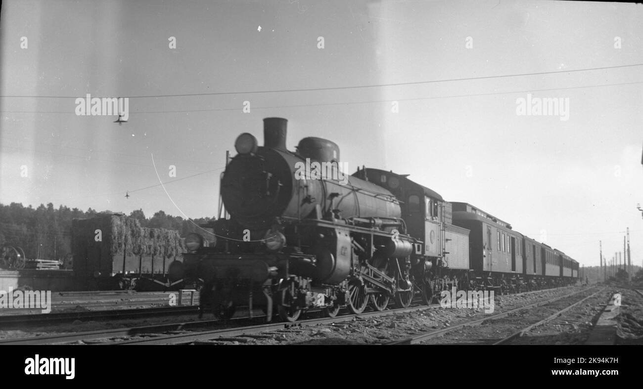 State Railways, SJ B 1377 by train 1046 Stock Photo - Alamy