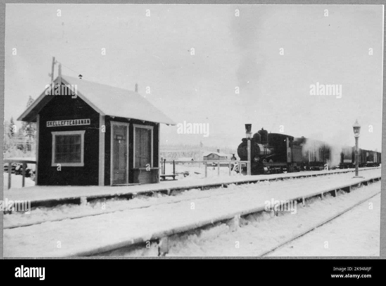 First it was provisional connection to boat. Permanent hold and loading ...