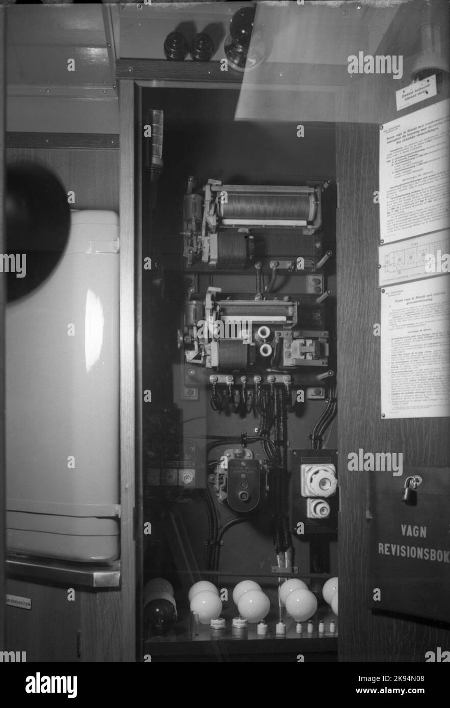 Electric wagon Black and White Stock Photos & Images - Alamy