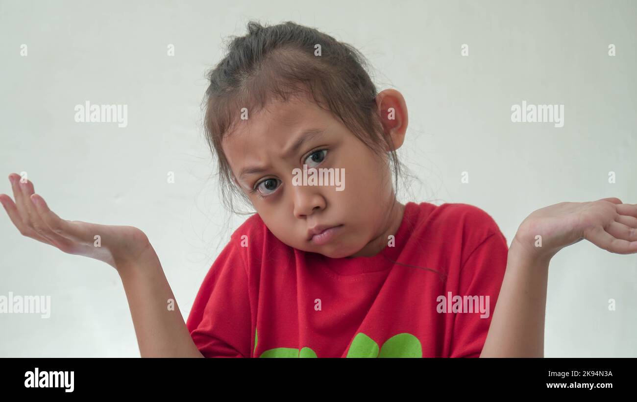 Confusing expression hi-res stock photography and images - Alamy