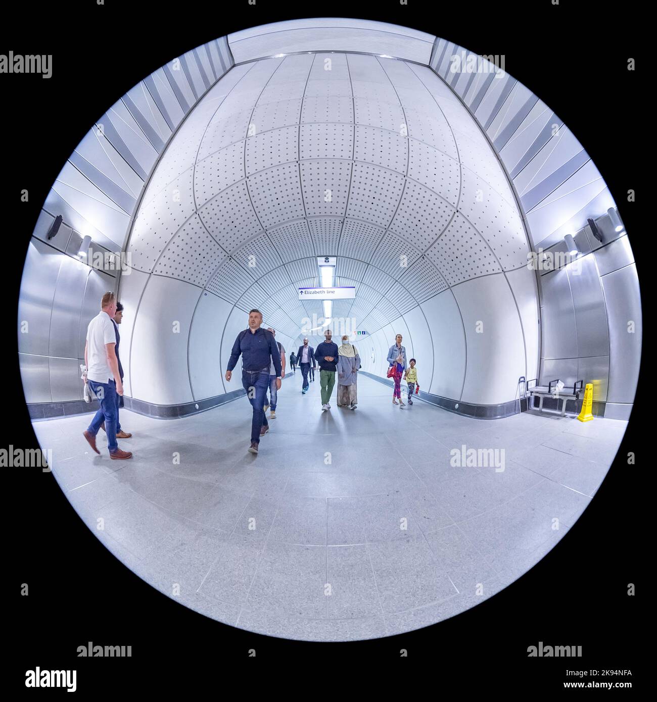 Liverpool Street Station - Elizabeth Line Station Stock Photo - Alamy