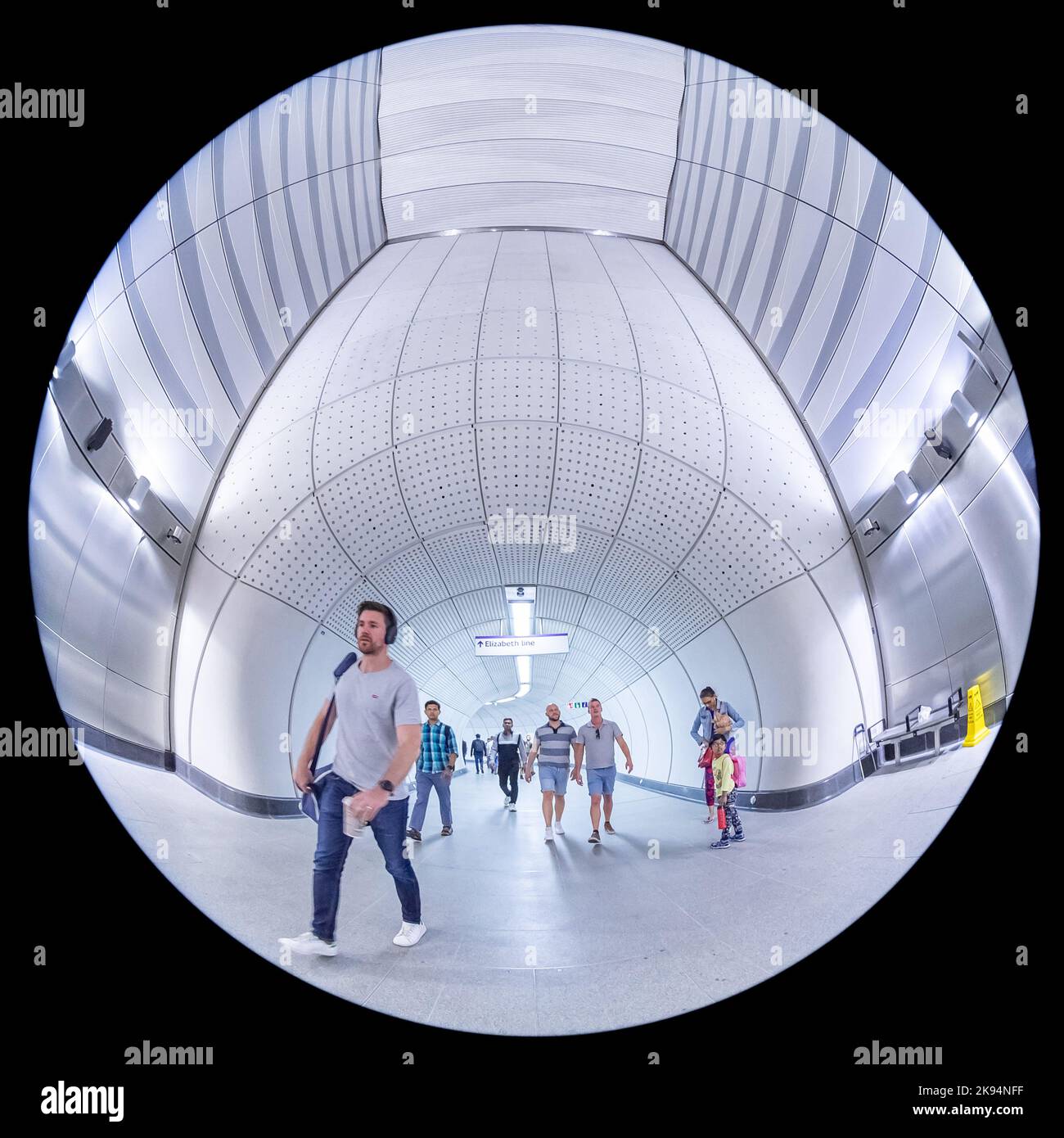 Liverpool Street Station - Elizabeth Line Station Stock Photo - Alamy