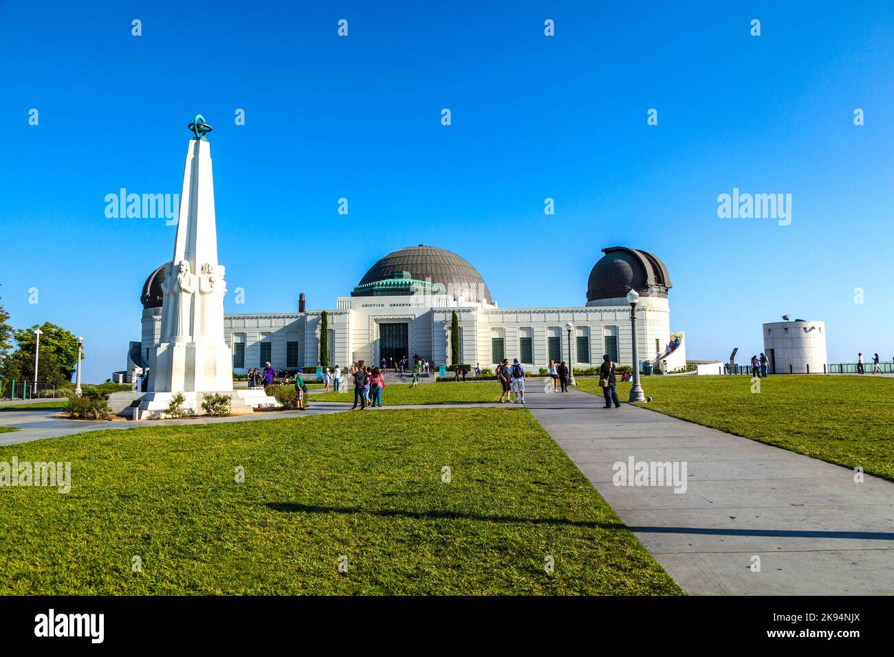 LOS ANGELES, CA - JUNE 10: people visit the Griffith observatory in ...