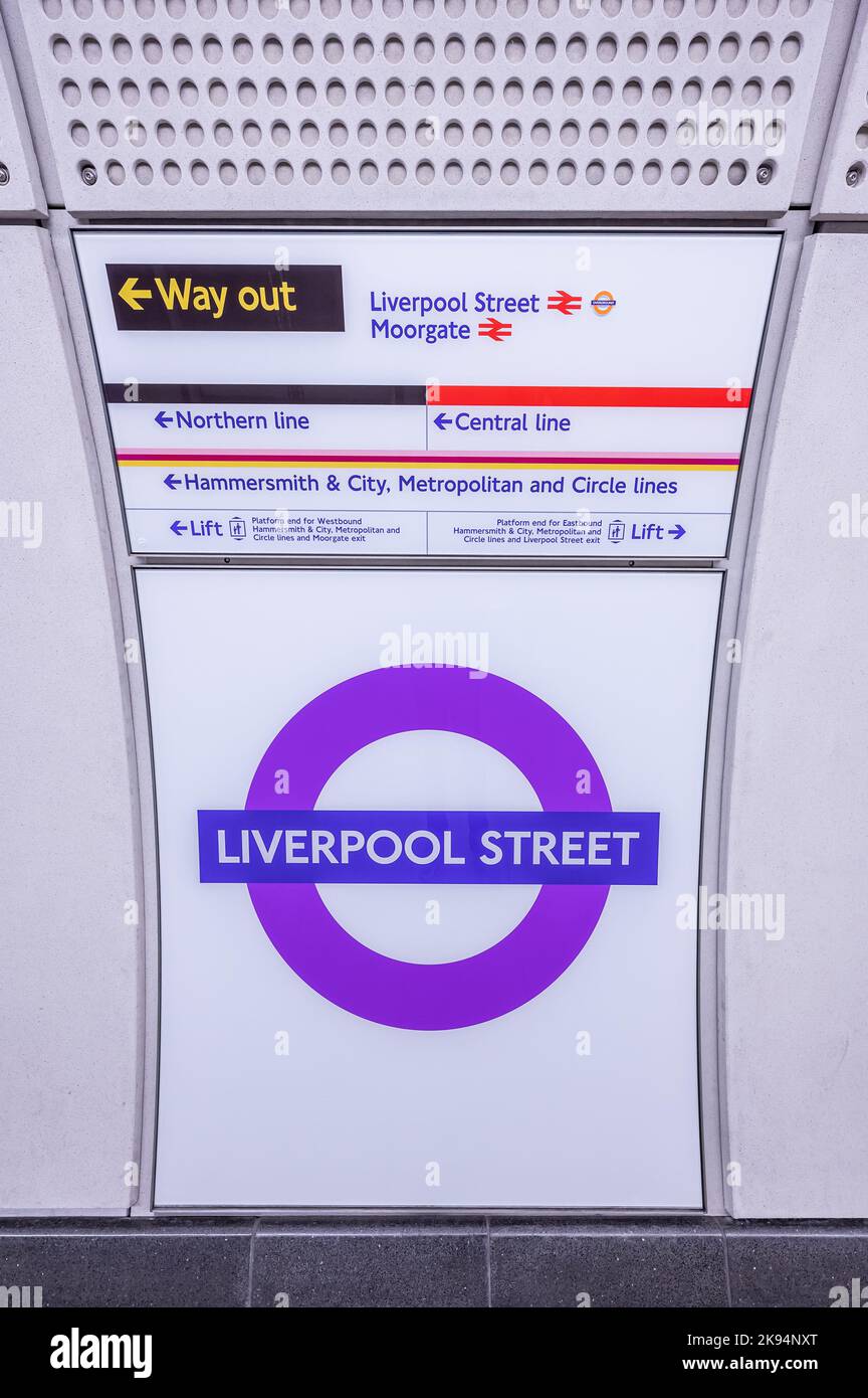Liverpool Street Station - Elizabeth Line Station Stock Photo - Alamy