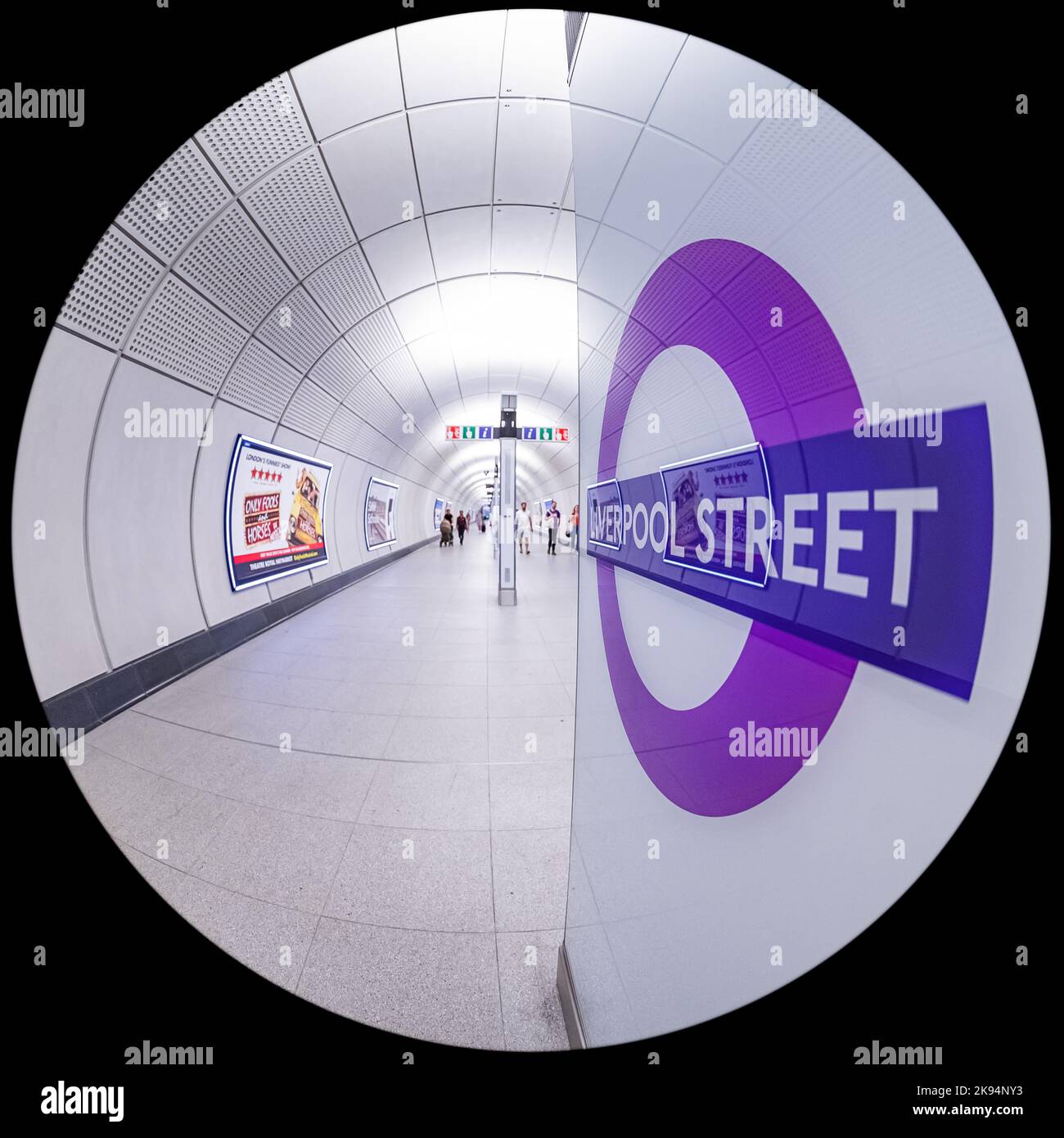 Liverpool Street Station - Elizabeth Line Station Stock Photo - Alamy