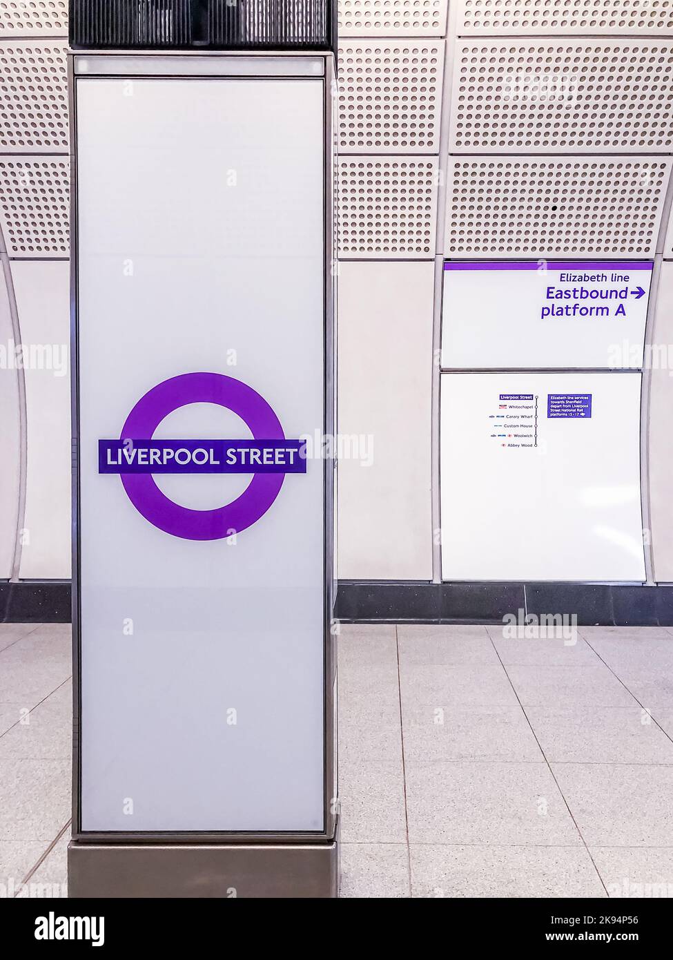 Liverpool Street Station - Elizabeth Line Station Stock Photo - Alamy