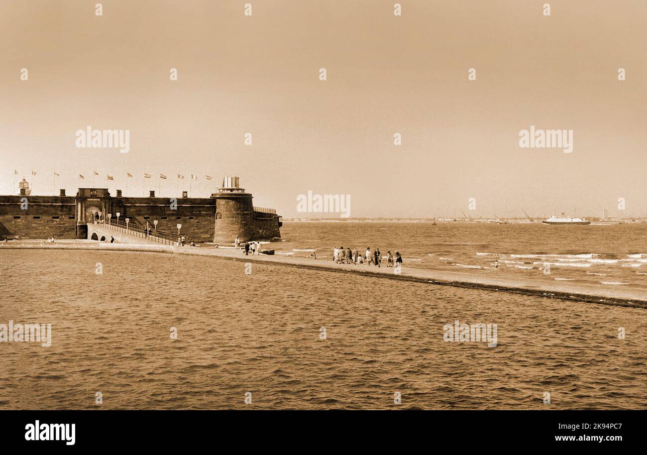 Vintage New Brighton, 1970. Perch Rock or the Battery. Wallasey ...
