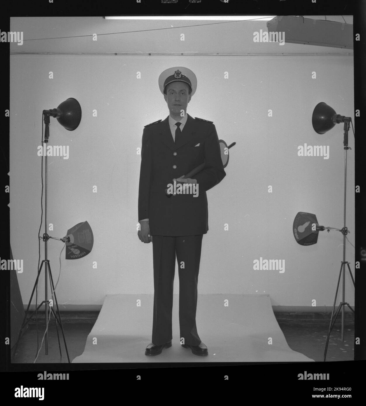 Photography by a man who carries the summer uniform for station ...