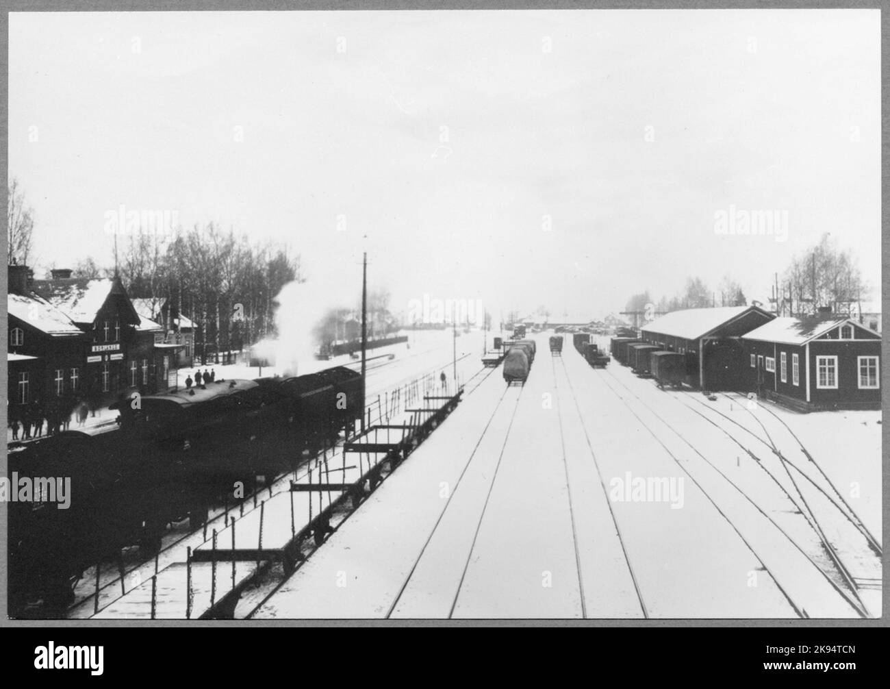 Covered old railway station hi-res stock photography and images - Alamy