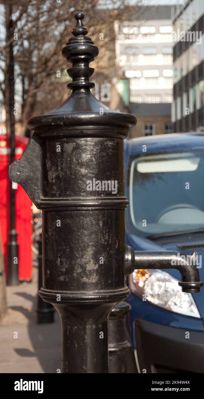 John snow cholera pump hi-res stock photography and images - Alamy