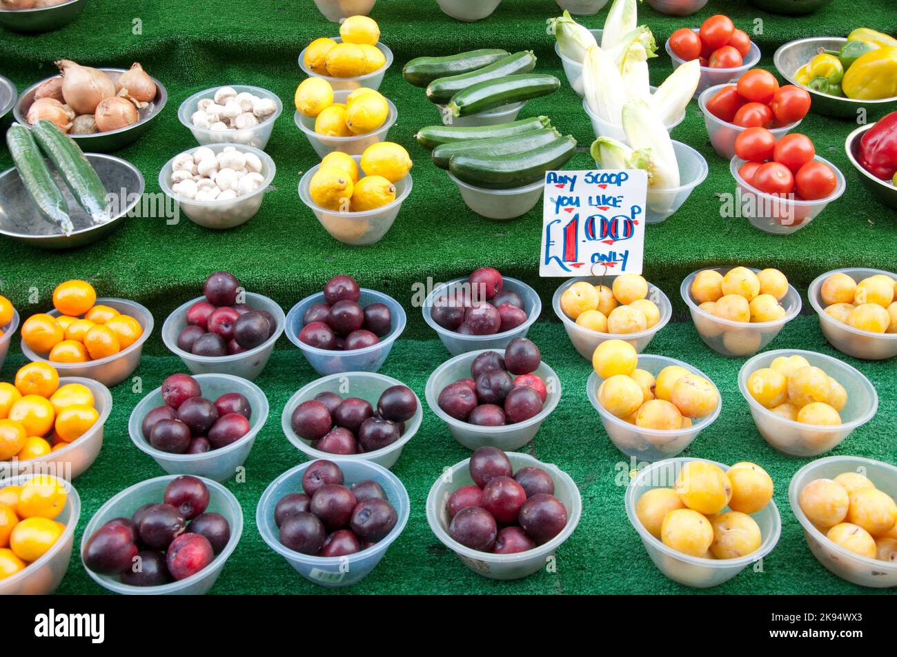 Fruit and vegetable stall, Berwick Street Market, Soho, London, UK Stock Photo - Alamy