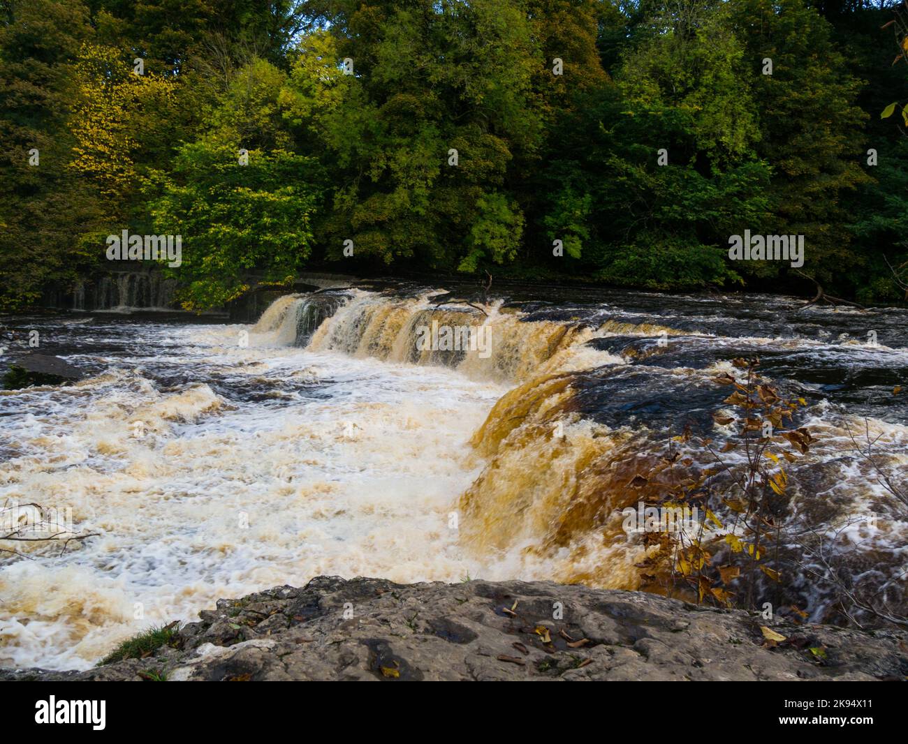 Three layers waterfalls hi-res stock photography and images - Alamy