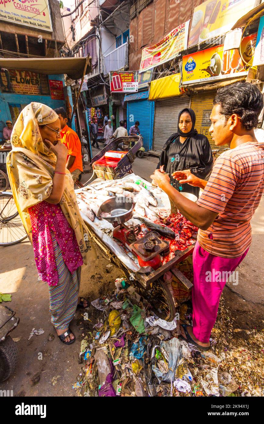 NEW DELHI, INDIA - OCTOBER 17: Selling fish on fish market in New Delhi ...