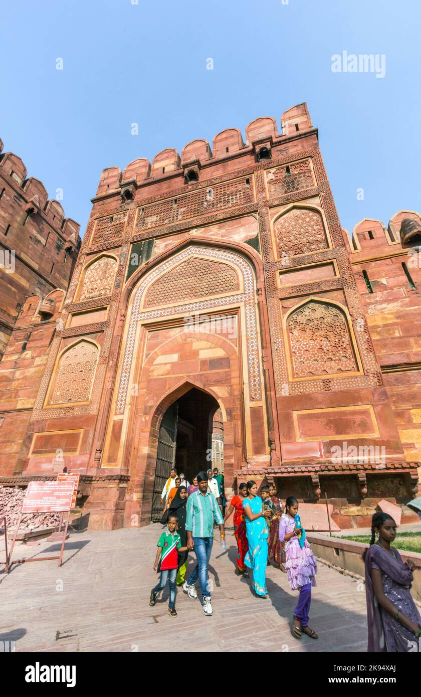 Xvi centuries hi-res stock photography and images - Alamy