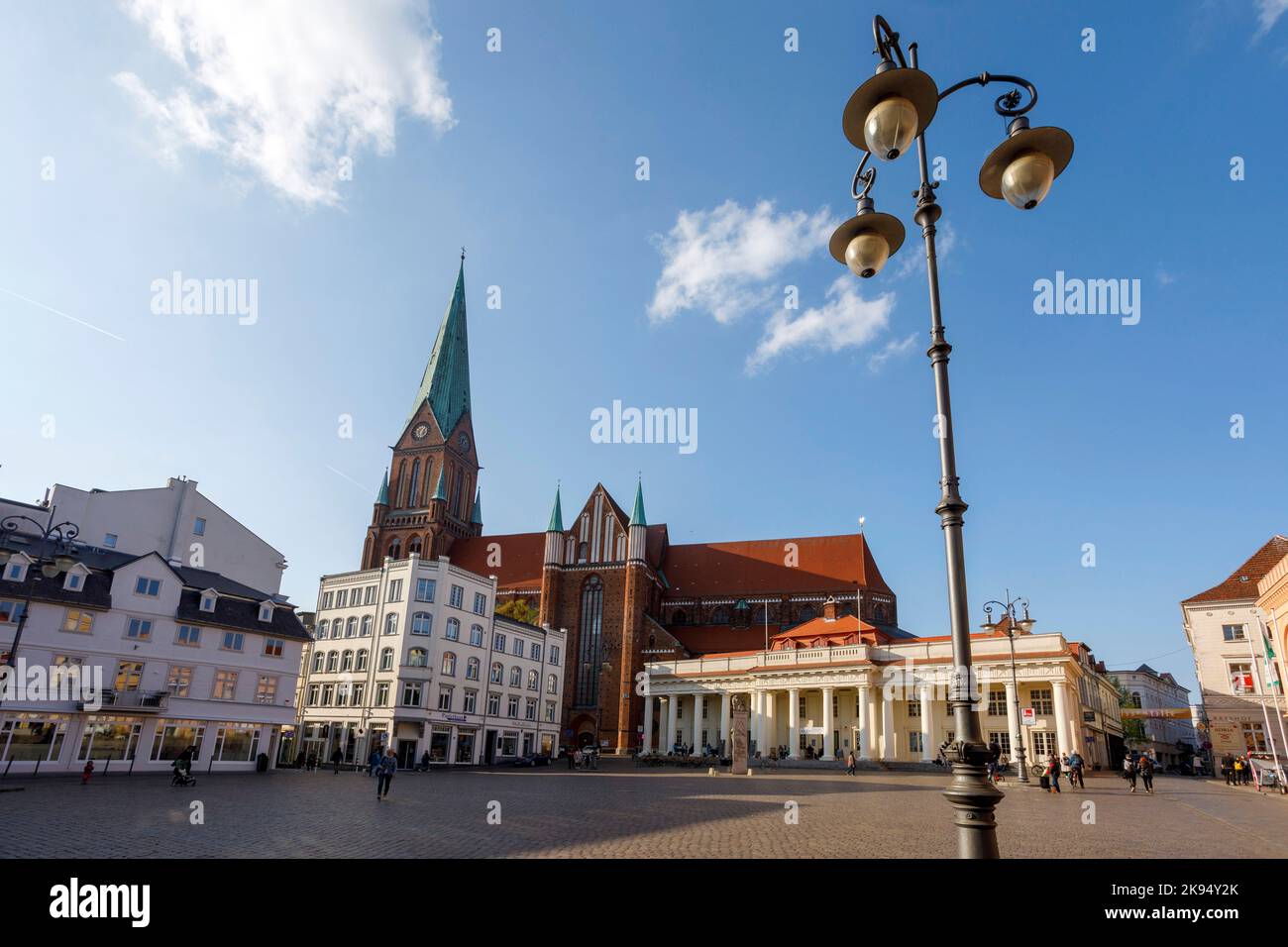Am Markt in the historic old town of Schwerin Stock Photo - Alamy
