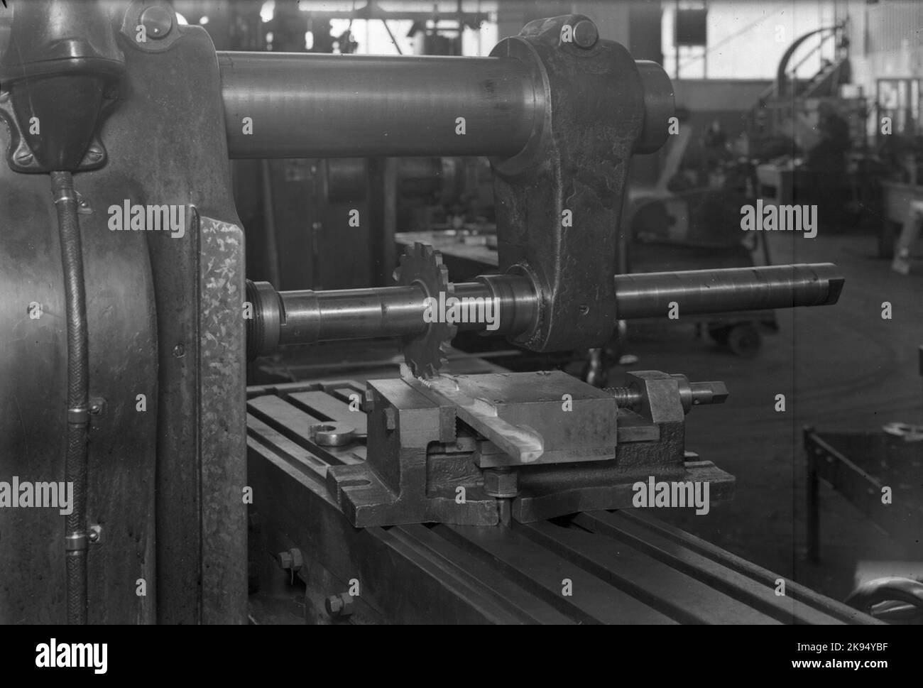 Milling of gear rod 2121 Stock Photo - Alamy