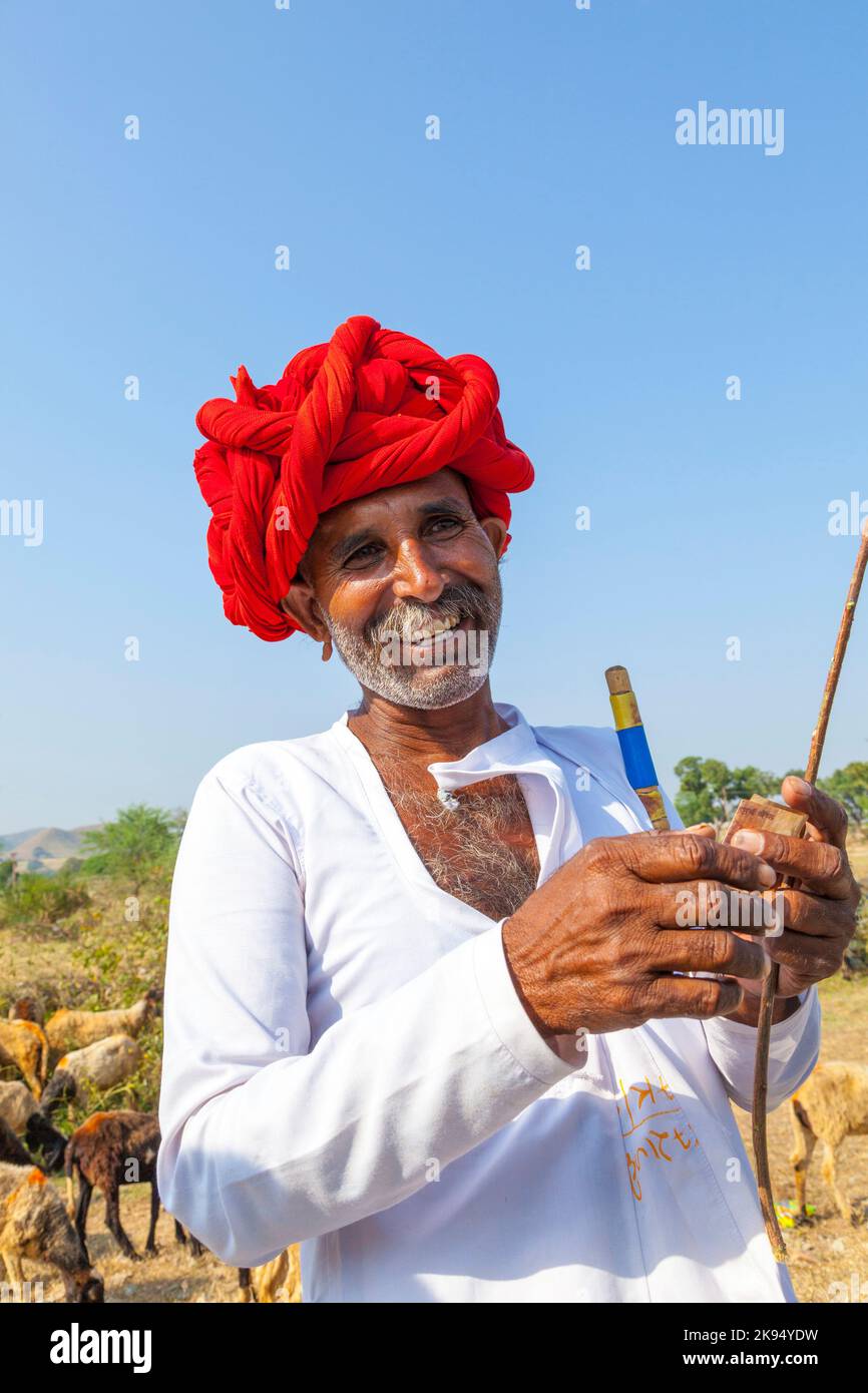 Indian shepherd red turban hi-res stock photography and images - Alamy