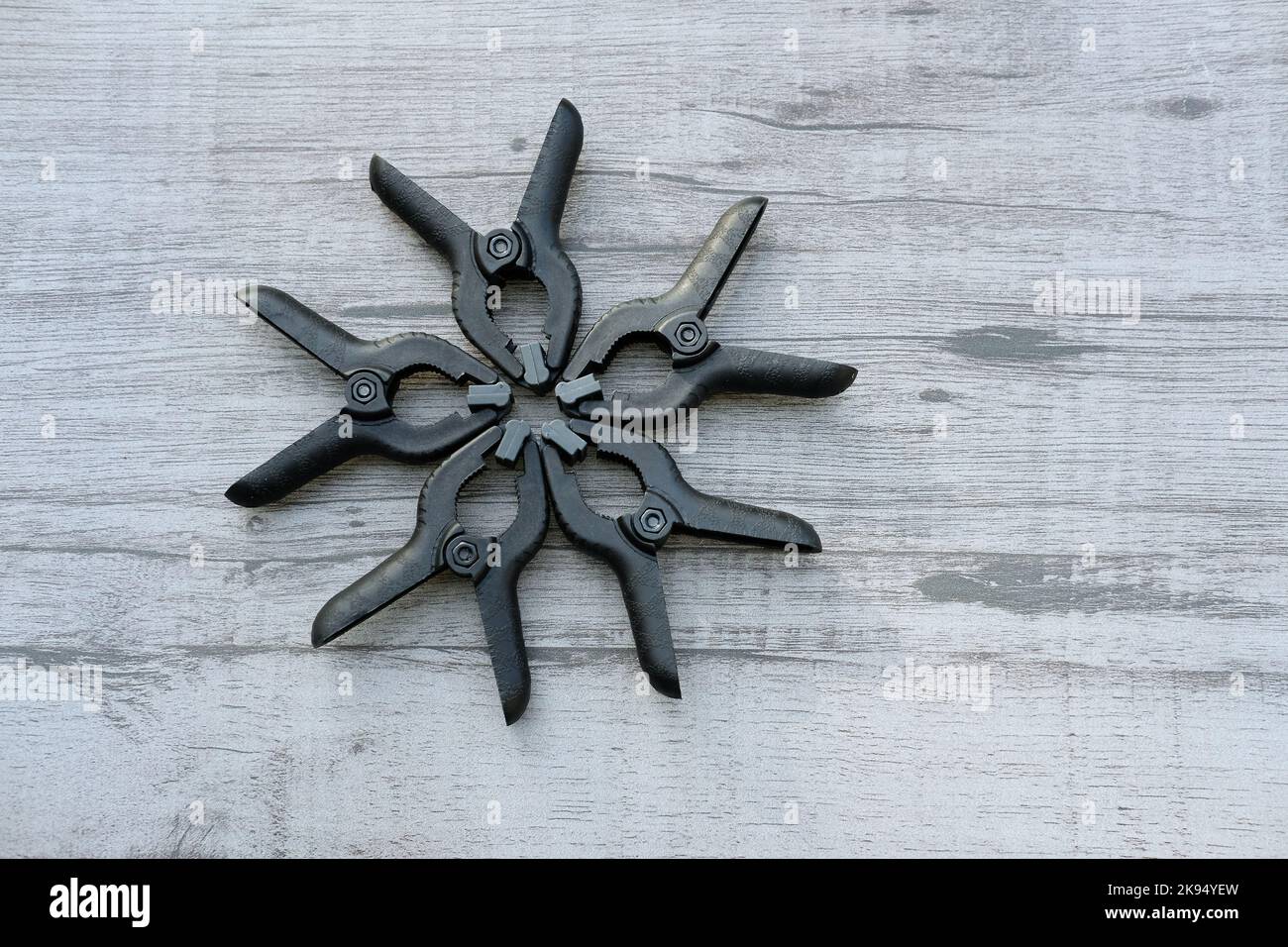 Hand grip with spring hi-res stock photography and images - Alamy