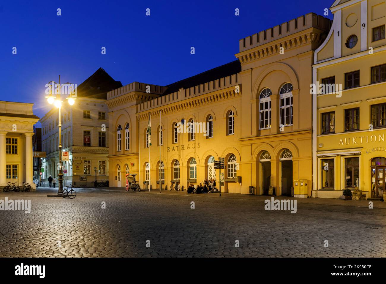 Schwerin market square hi-res stock photography and images - Alamy