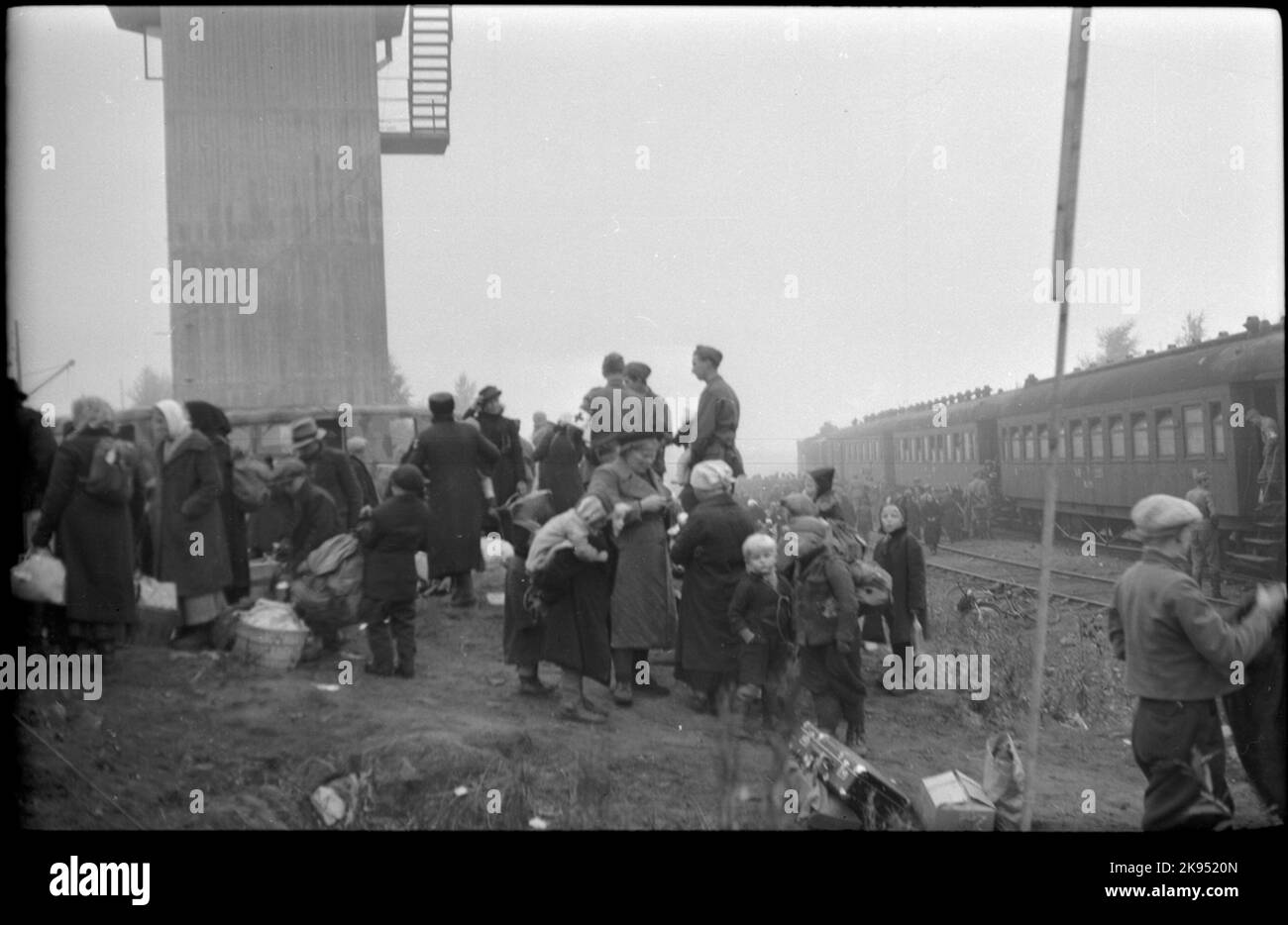 Refugees from Finland arrive in Haparanda in the fall of 1944 Stock ...