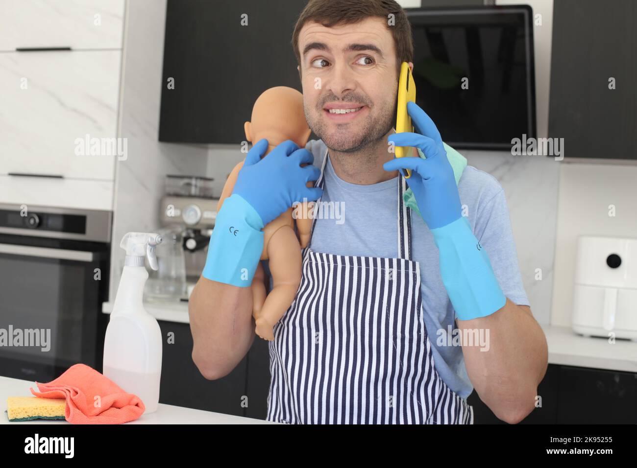 Multitasking home hi-res stock photography and images - Alamy