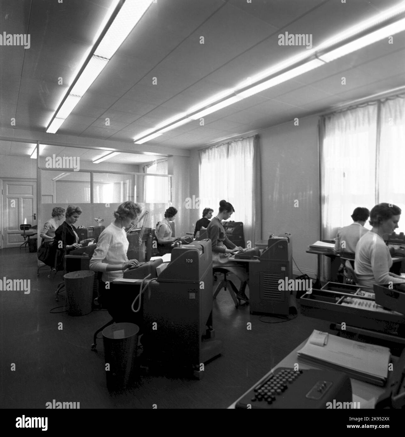 Ibm 026 key punch hi-res stock photography and images - Alamy