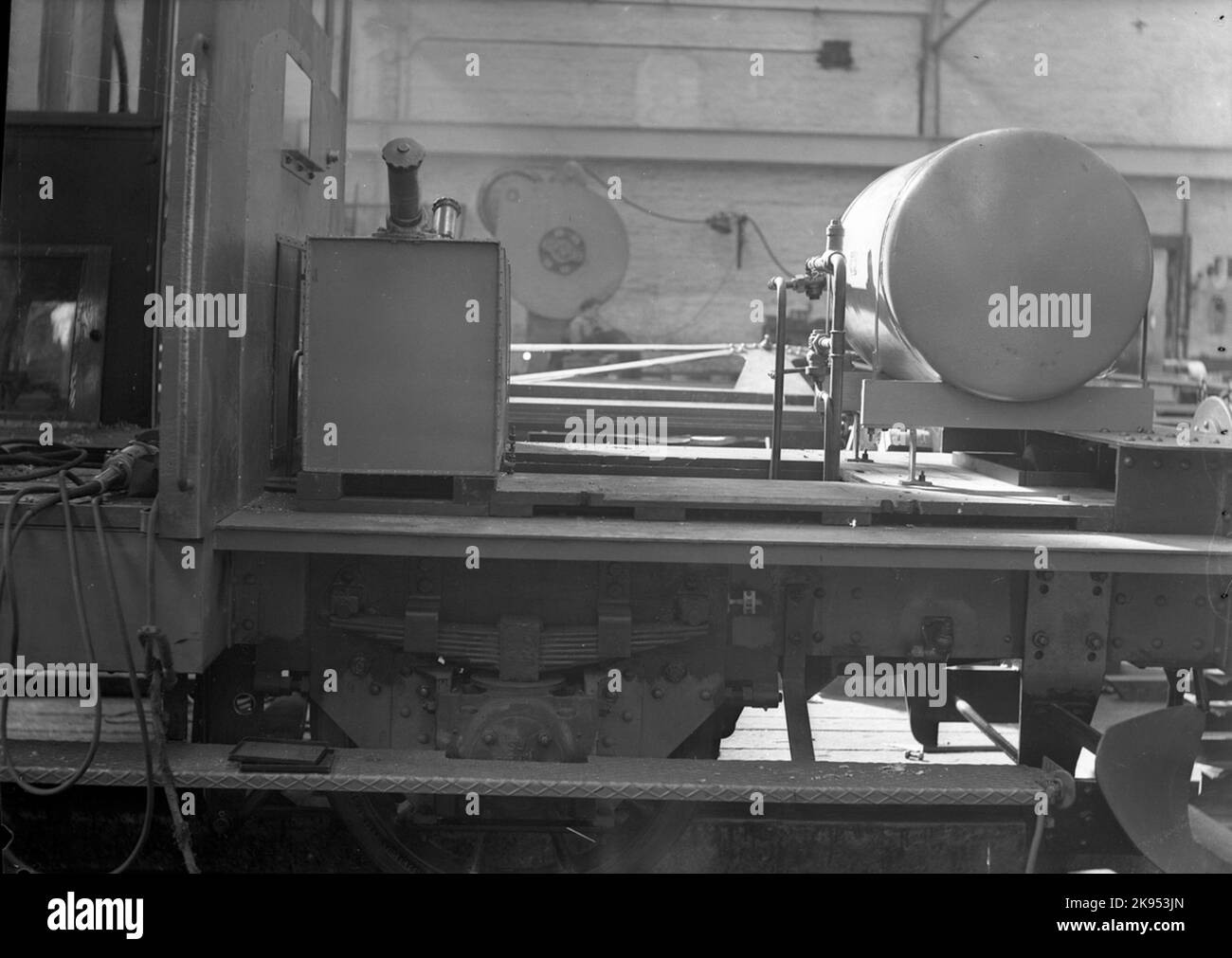 State Railways, SJ ZS 107 under building in Kockum's Mechanical ...