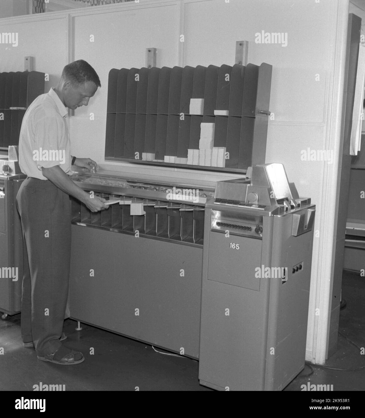 Card sorter hi-res stock photography and images - Alamy