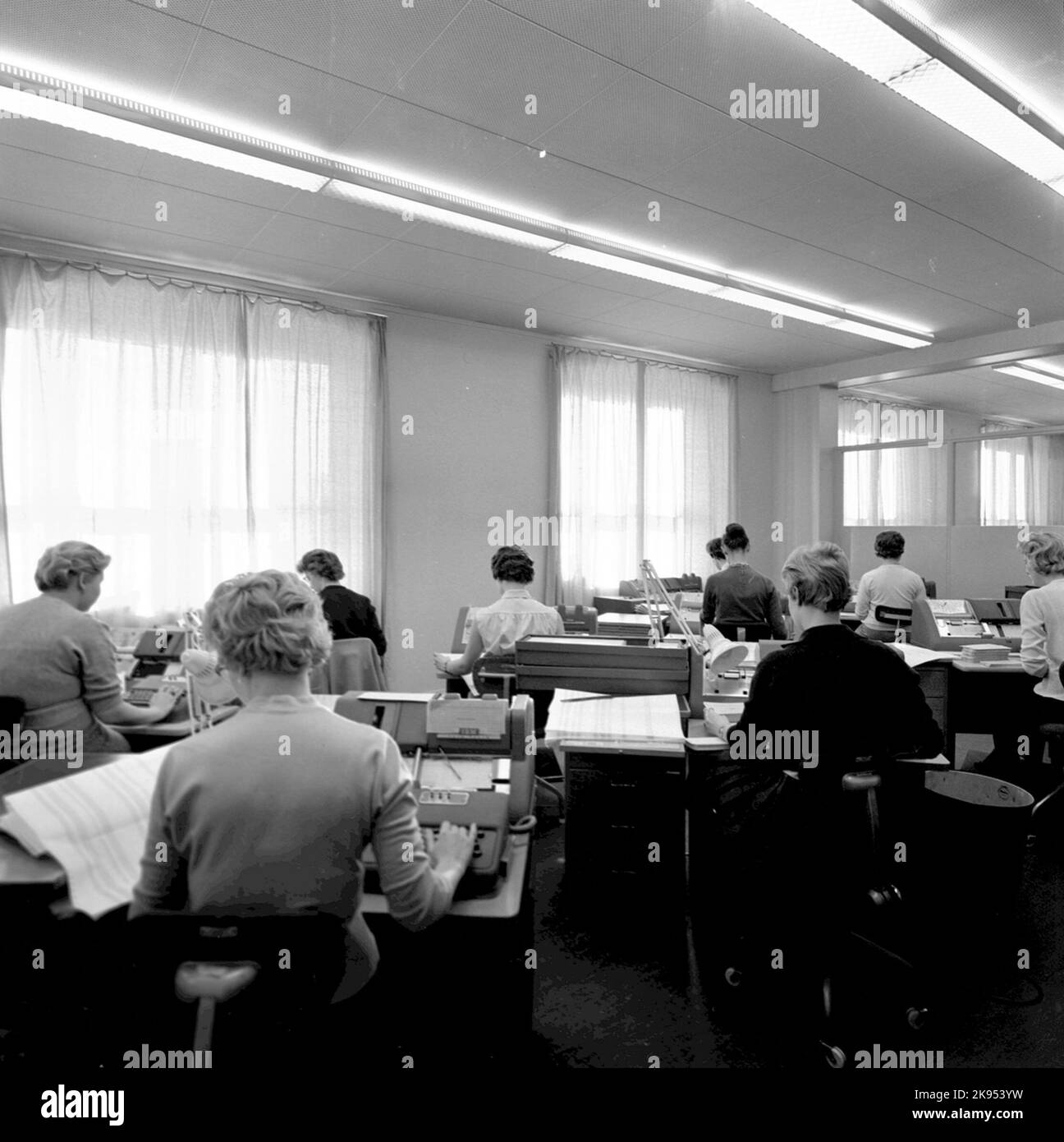 Punning of hole cards using IBM 026 Key Punch or possibly IBM 526 ...