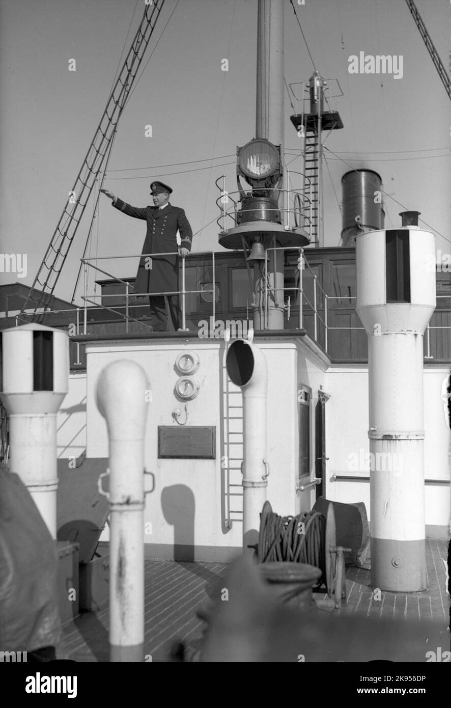 Steam ferry, S/S King Gustaf V. Command Bryggan Stock Photo - Alamy