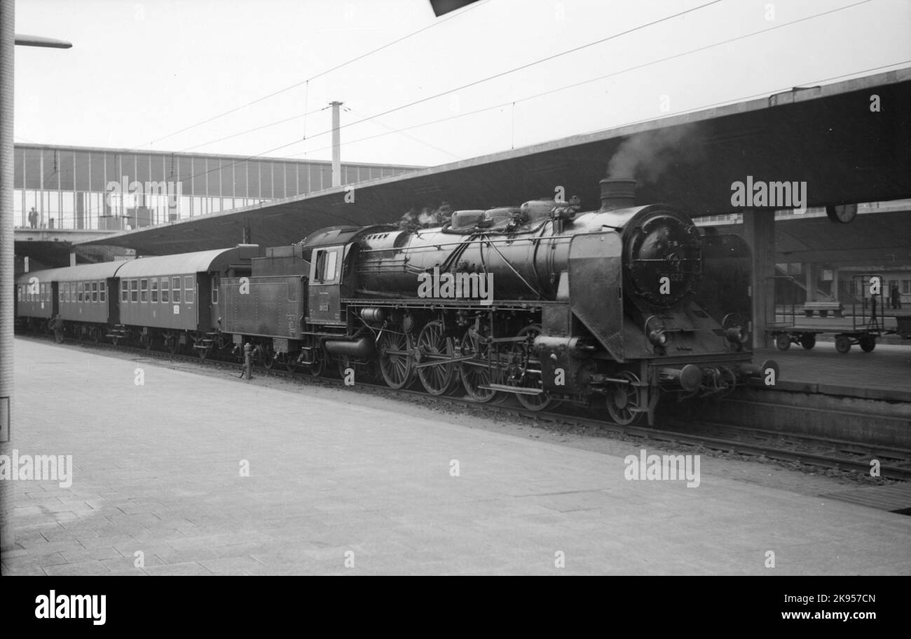 Deutsche bahn museum hi-res stock photography and images - Alamy